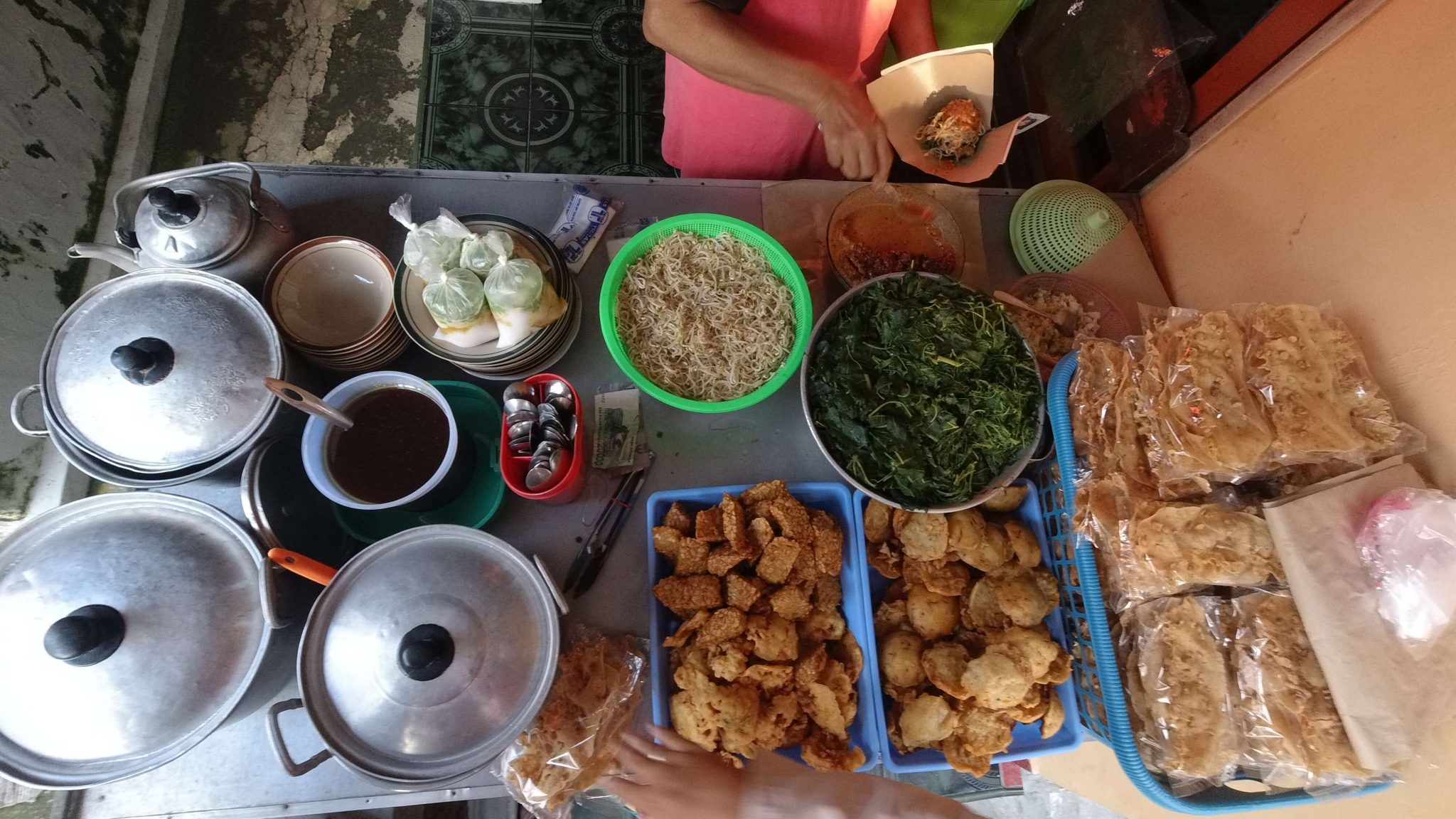 Kesederhanaan di Balik Lezatnya Seporsi Pecel Khas Blitar – Rizky Almira